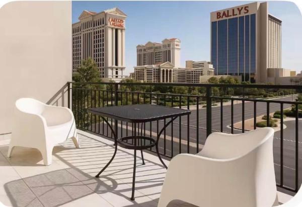 Two Blocks From Casino And Beach 8 Bedroom - Atlantic City, NJ