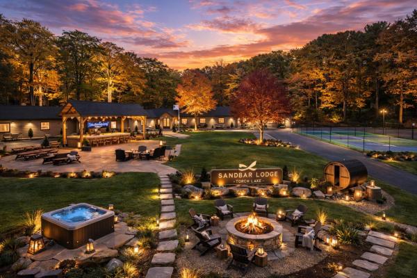 The Sandbar Lodge At Torch Lake - Alden, MI