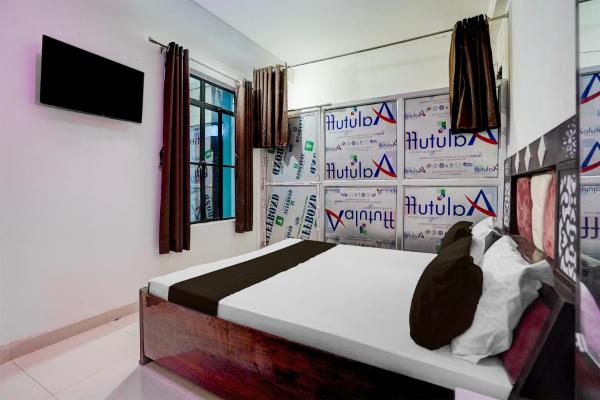 Hotel O Rajavat Hotel - Kanpur