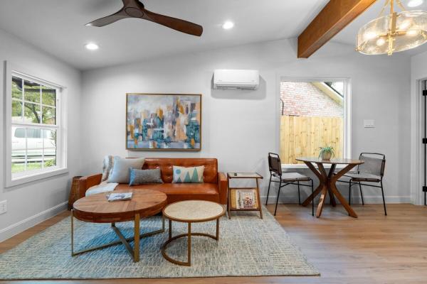 Stylish 1br Retreat 4 Miles To Iah Airport - Aéroport George-Bush de Houston (IAH)