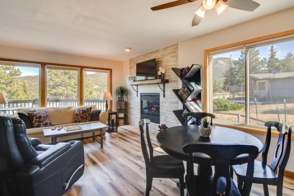 Fireplace & Mtn Views: Estes Park Home W/ Deck! - Estes Park, CO