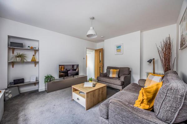 Gorgeous Coastal Family Flat - Pass The Keys - Bognor Regis