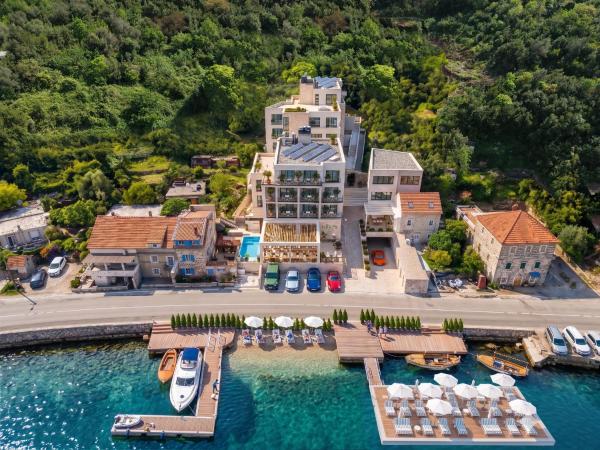 Ollie's By The Sea - Kotor