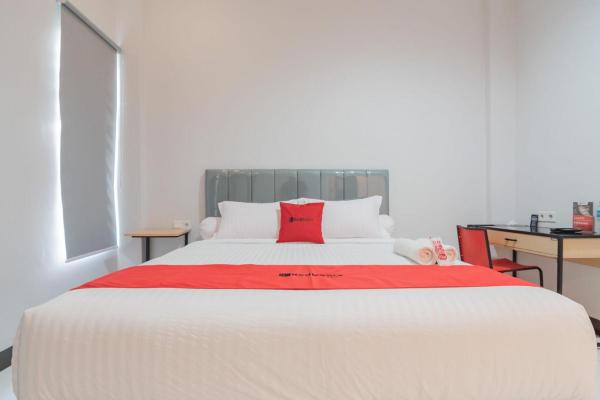 Reddoorz Plus Near Siloam Hospital Balikpapan - Balikpapan