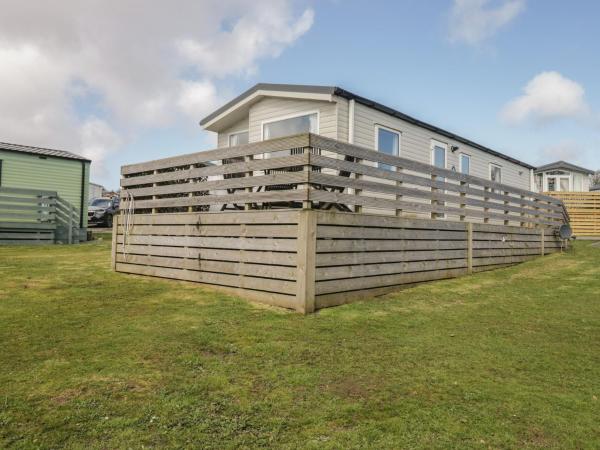 Standard Caravan At Three Lochs Holiday Park - Angleterre