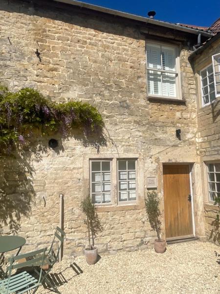 The Snug - Cosy Cottage In A Great Location - Chippenham