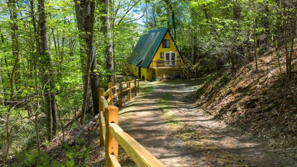 Whimsical A-frame Secluded Feel, Close To Town - Murphy, NC