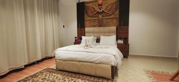 Zeina Pyramids View Hotel - Giza