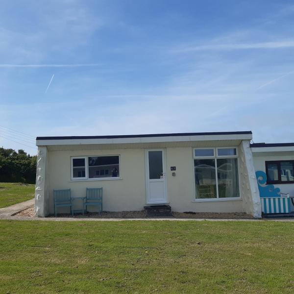 Cosy 2 Bed Cornish Coastal Home - Widemouth Bay