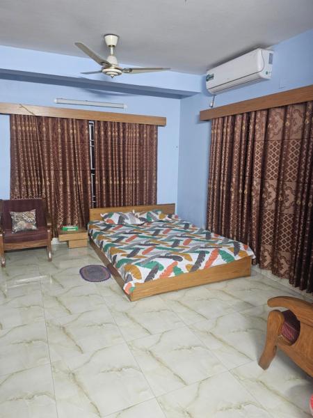 Comfortable Suite With Attach Bathtroom Balcony - Bangladesh