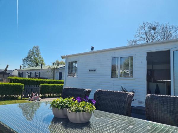 Stacaravan 161 Camping Bongerd 5 Sterren Gezin 5 Personen Maximaal 2 Volwassenen - Bergen, Niederlande