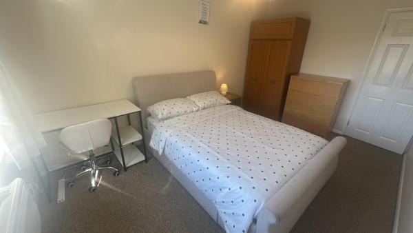 Edney Court - Wokingham