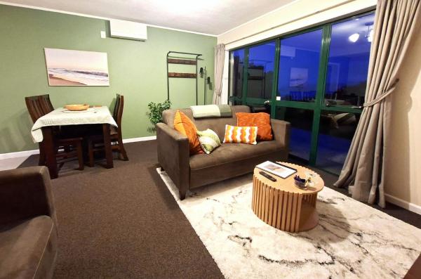 2-bedroom Harbour View Apartment With Parking, 8 Mins To Dunedin - Dunedin