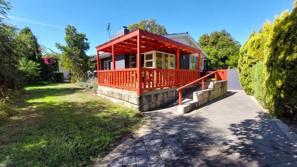 3-bedroom Floreat Home - Perth