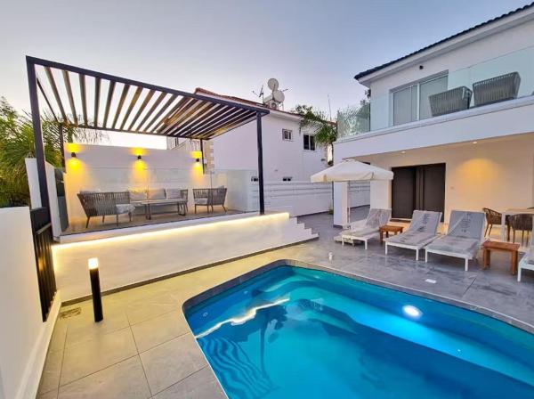 Close To The Famous Nissi Beach Area ! - Famagosta