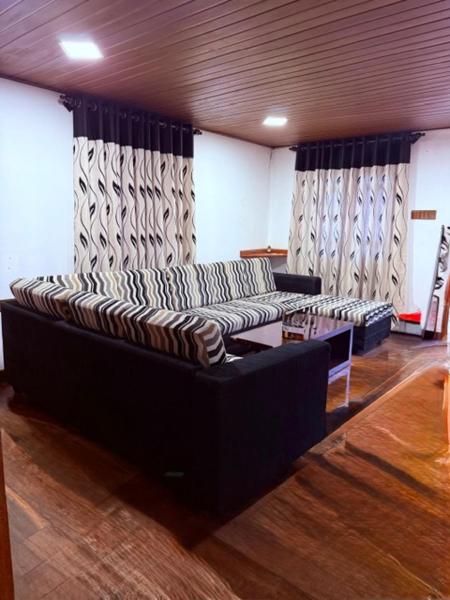 Leopard's Villa & Hostel - Nuwara Eliya