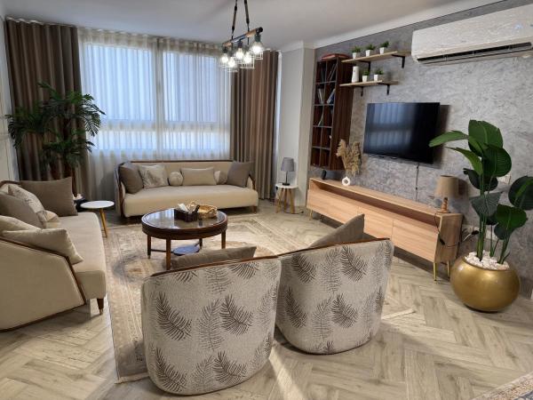 Cozy Apartment In Central Location, Comfort Stay - Gizeh