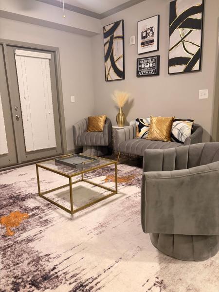 Wealthyrich Luxury Stay 5 Min From Downtown Nashville - Nashville, TN