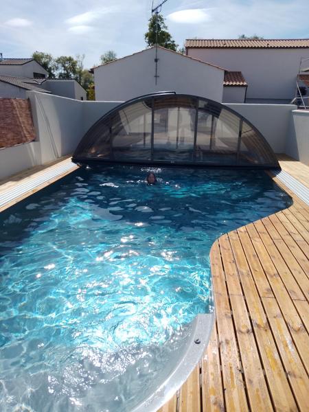 R & C - Room & Calm - France