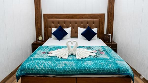 The Ghat Side Home Stay, Varanasi - Varanasi
