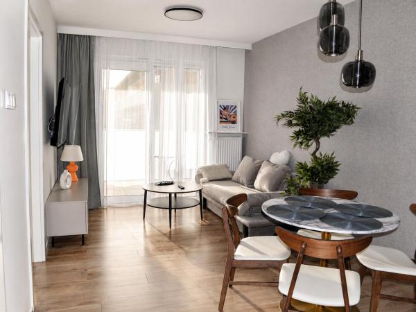 4summer Salt Apartment Parking W Cenie, Stylowe Elegnackie Mieszkanie - Kołobrzeg