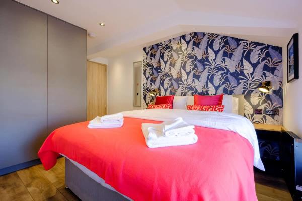 James Court Llandudno Luxury Apartment 7 & Parking - Conwy