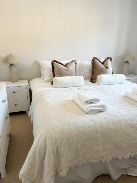 Crown Mews By Stay Focused Sa - Bracknell