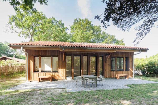 Maison Landaise Calme Et Climatisée - Castets