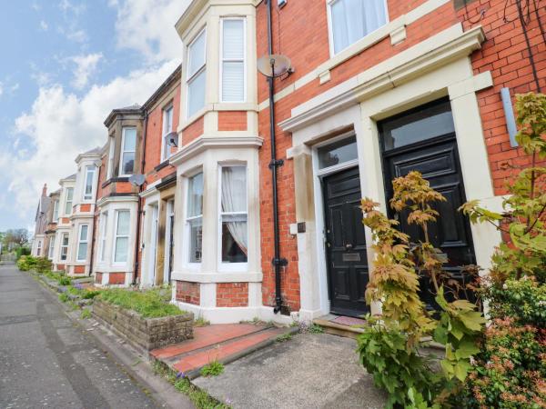 17 Fairfield Road - Gosforth