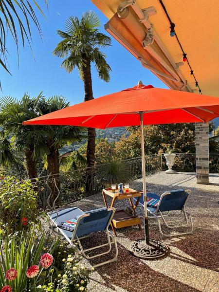 Apartment With Large Terrace And Palm Trees - Caslano