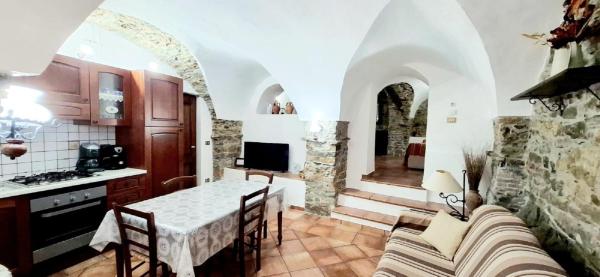 ''Sapore Di Liguria'' In Borgo Antico Vicino Al Mare - Santo Stefano al Mare
