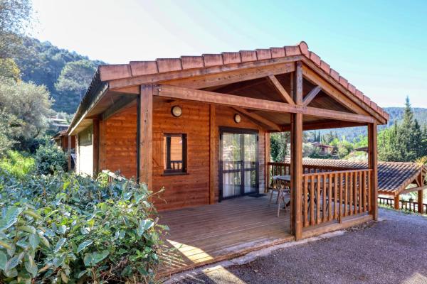 L'oasis Provençale - Joli Chalet Avec Terrasse - Cuers