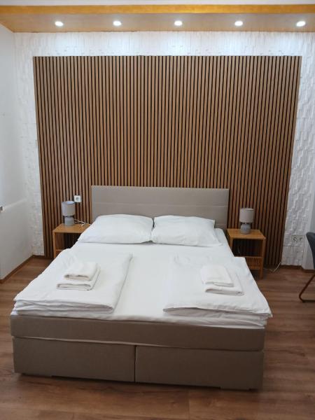Doppelbett Zimmer Mit Boxspringbett - Weiden in der Oberpfalz