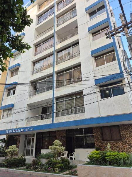 Cheap Apartment With Terrace In Rodadero - Taganga