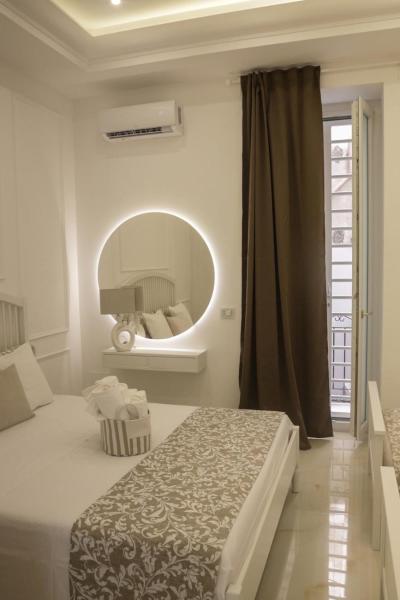 Ferdinando's Home - Napoli