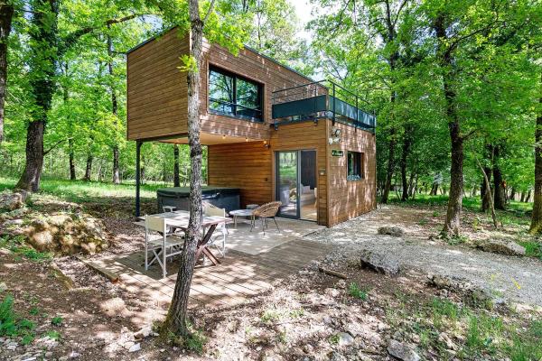 Cabane Spa-truffiers-proche Sarlat - Brive-la-Gaillarde