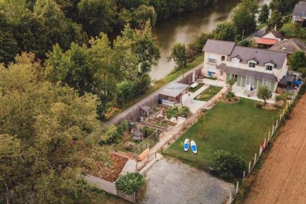 Maison Chaleureuse Au Bord De La Mayenne - Laval, France