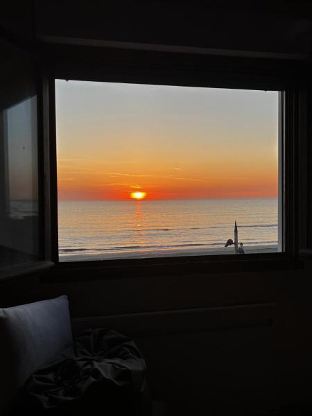 Appartement Ambiance Chalet Sur Digue Face Mer 8 Personnes - Fort-Mahon-Plage