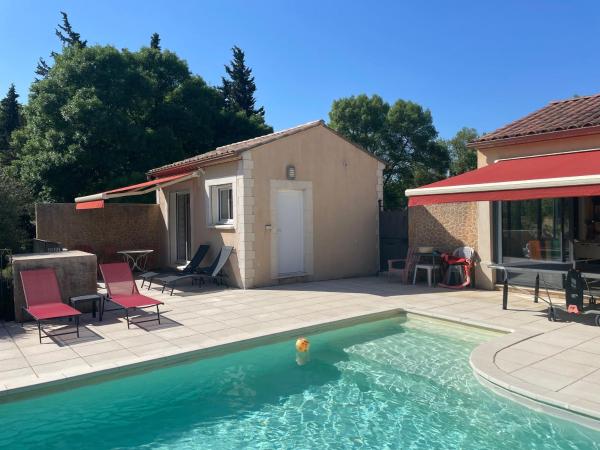 La Clastre Location D'un Studio Avec Piscine Et Clim Près D'uzès - Aubussargues