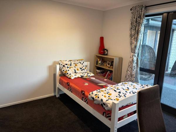 Tranquil Retreat, Cozy Single Room With Private Facilities In Halswell - Lincoln