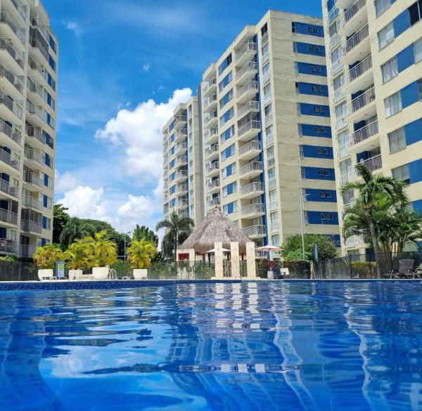 Estrena Apartamento Vacacional En Ricaurte, Club House - Ricaurte