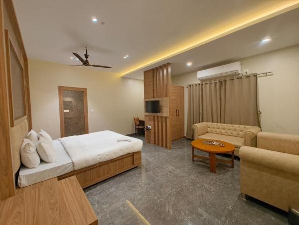 Hotel Dolly - Siliguri