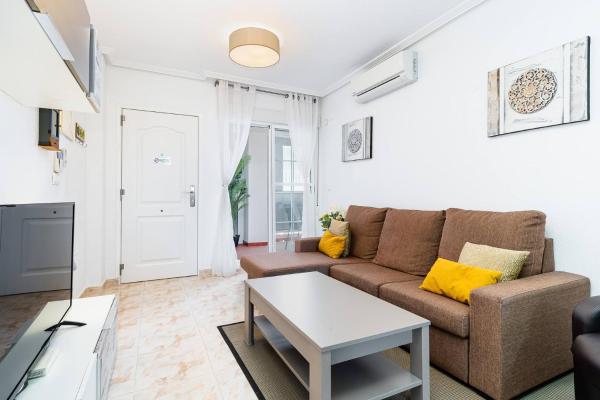 Playa Del Pinet Apartment - La Marina