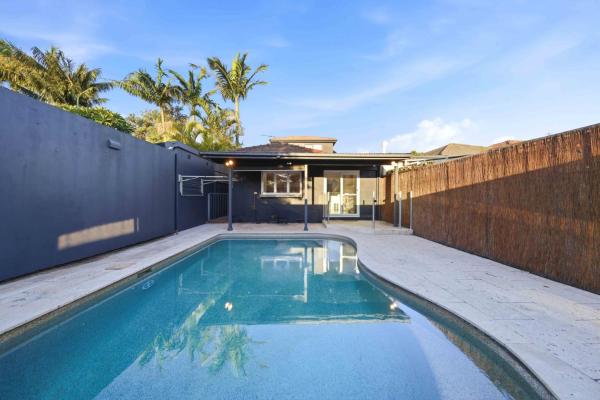 Mascot 4br With Private Pool Close To Airport - Rosebery