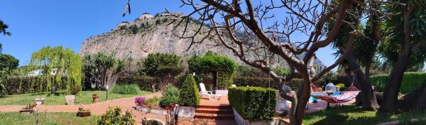 Da Nonna Cettina Appartamento In Villa Con Piscina - Palermo