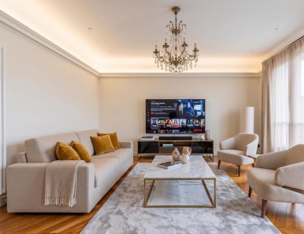 Superbe 2br Francois 1er Montaigne - Paris