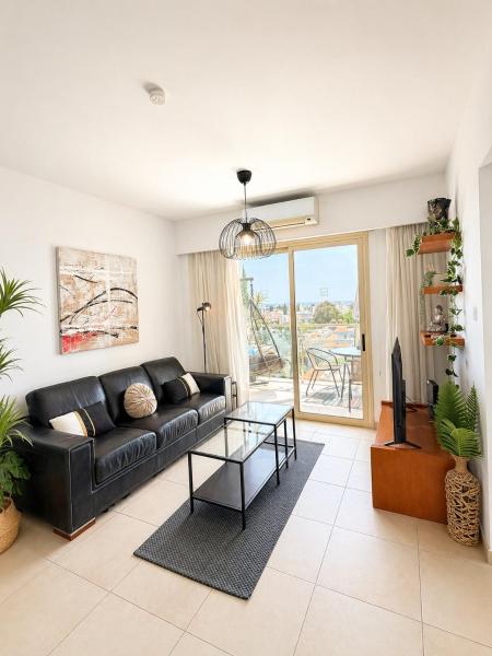 Stunning Sea View Resort Pools Spa Gym Balcony - Paphos