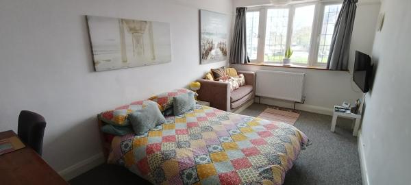 Apartment Set Over 2 Floors 50 Metres From The Beach Front - Angleterre