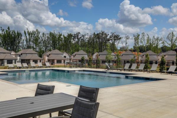 2 Mi To Dtwn! Newly Built Oxford Retreat With Porch - Oxford