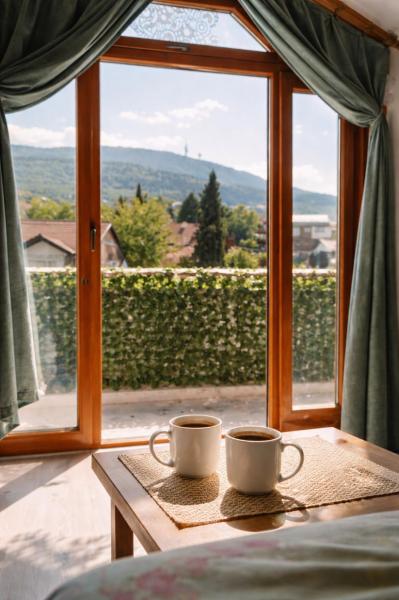 Skopje Studio With Mountain View Balcony And Free Parking - Skopje